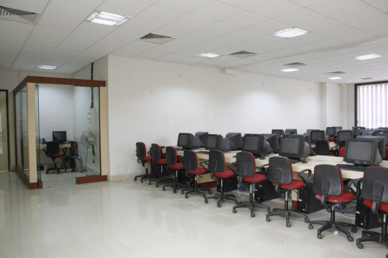 computer-lab2 - Oriental institute of Management